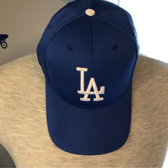 Accessories | La Baseball Hat Blue With Stickers And Cardboard Filler ...